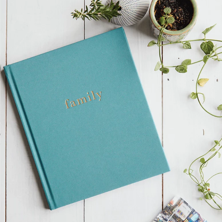 FAMILY. OUR FAMILY BOOK – Fetch